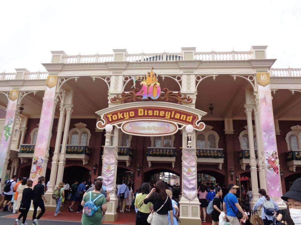 TDR40周年「ドリームゴーラウンド」に行ってきたよ～！ episode4 TDL（ディズニーランド）を楽しみました！！前編。。。: アナちゃん趣味便り！